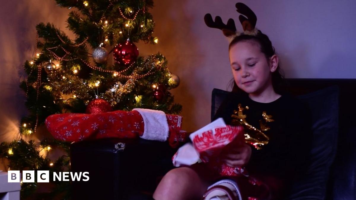 Amelia Eldred fronts new disability showcase video - BBC News