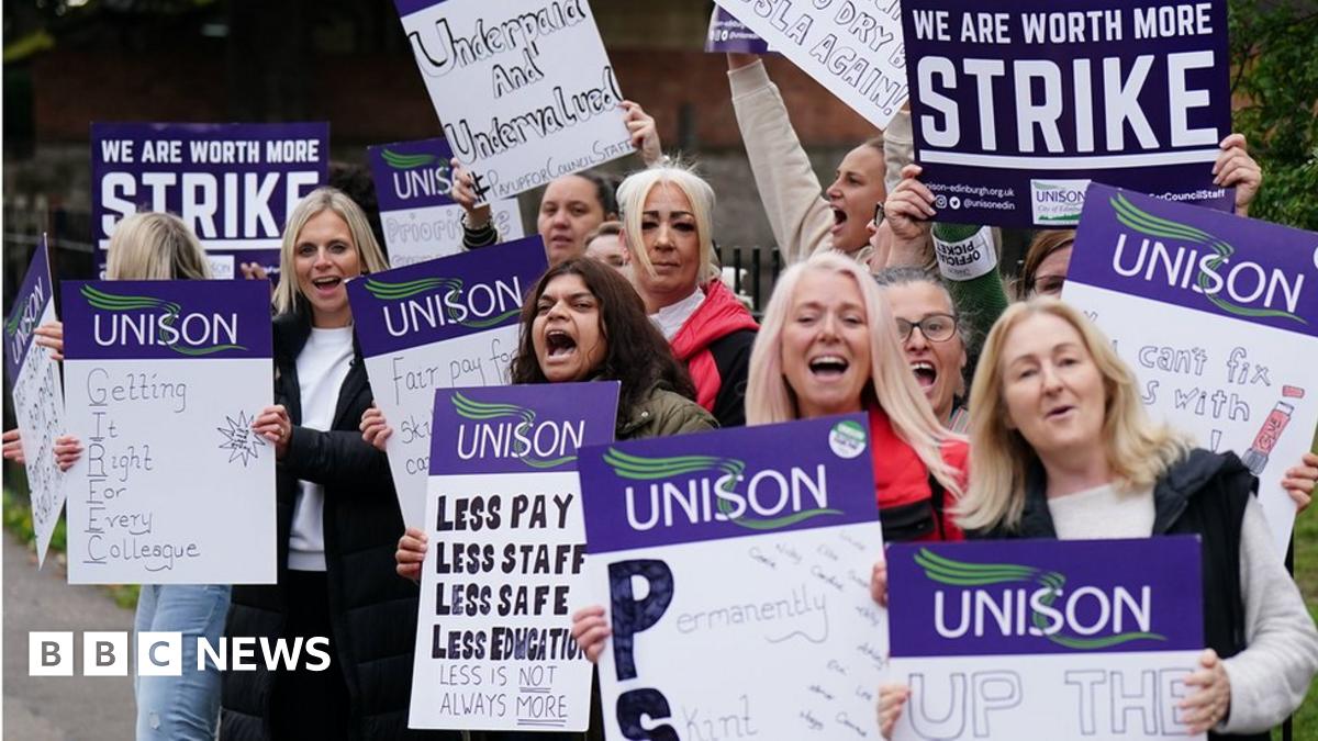 More Scottish school strikes after union rejects pay offer - BBC News