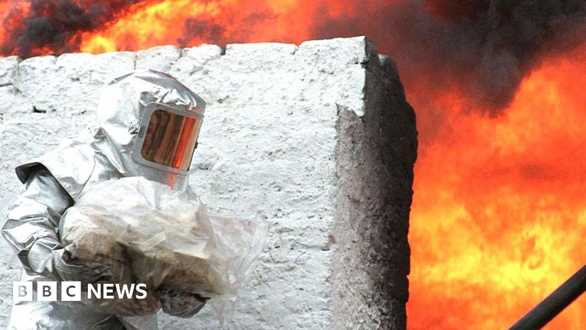 Cocaine: How do you destroy two tonnes of illegal drugs? - BBC News