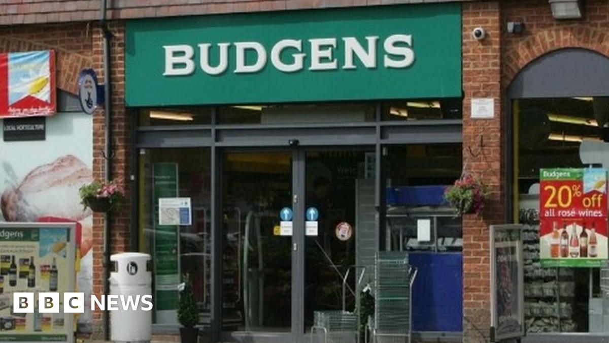 Budgens: More than 800 jobs lost as 34 stores close - BBC News