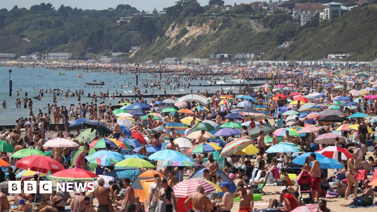 Beach safety advice for Bournemouth, Christchurch and Poole - BBC News