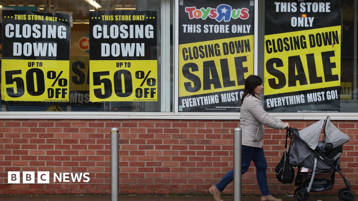Six reasons behind the High Street crisis - BBC News