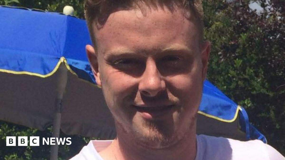 chris hughff missing