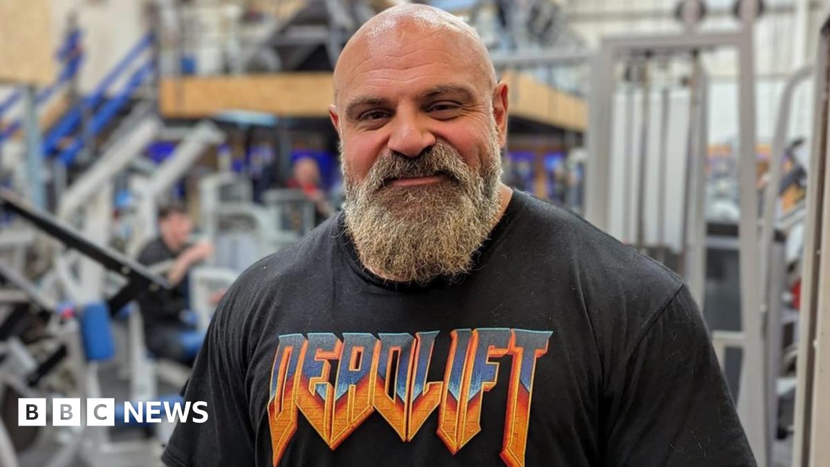Redemption for Swindon strongman after career-ending injury - BBC News
