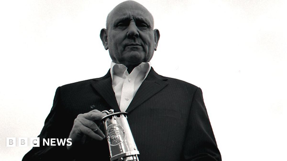 Sutton Manor colliery: What happened to the miners? - BBC News