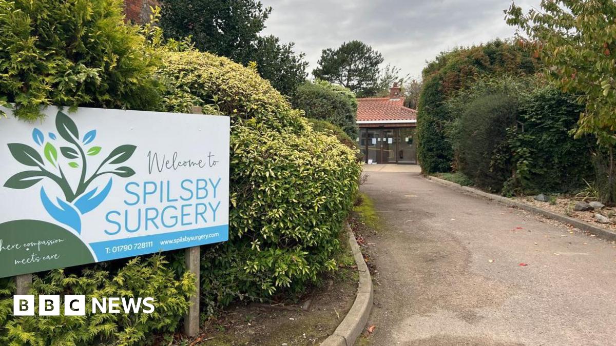 Spilsby Surgery patients' concerns over sudden closure - BBC News