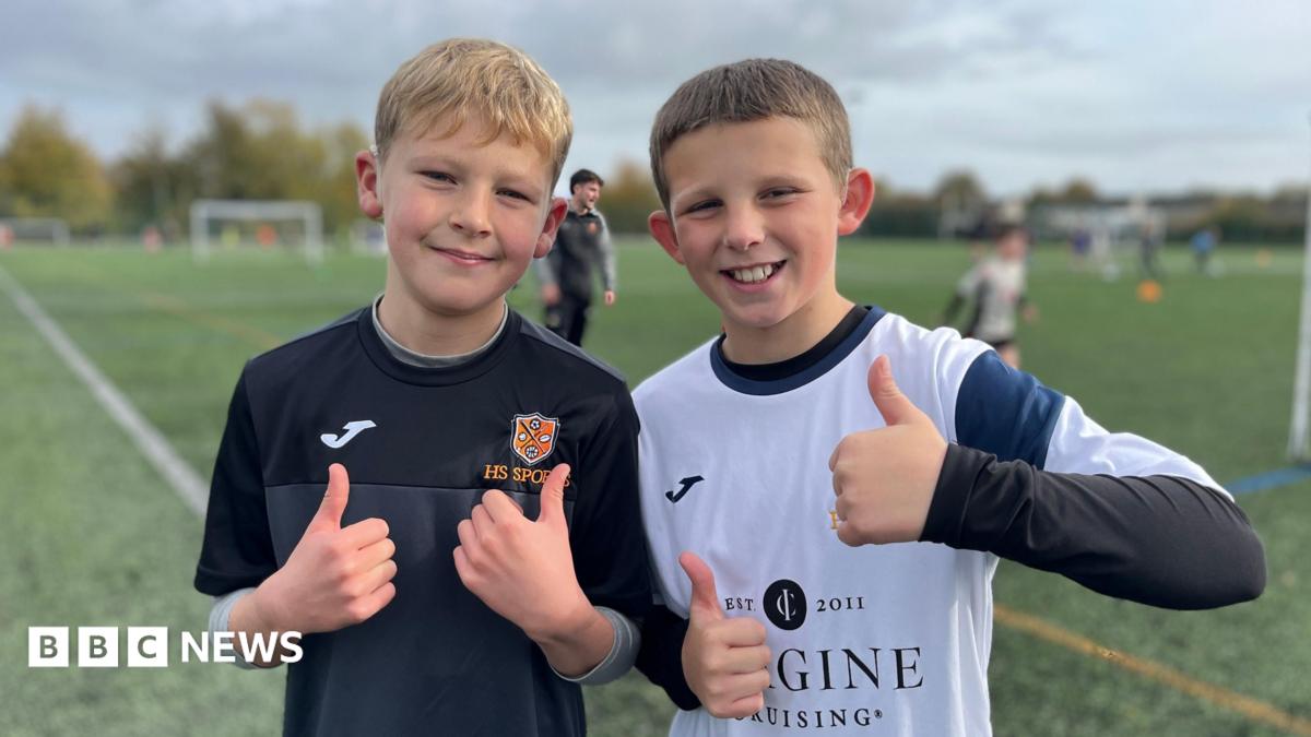 Campaign aims to help deaf children access football - BBC News