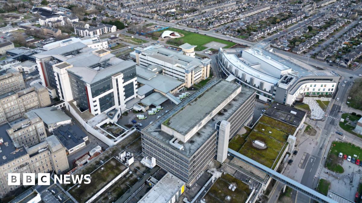 NHS Grampian outlines savings steps to cut deficit - BBC News