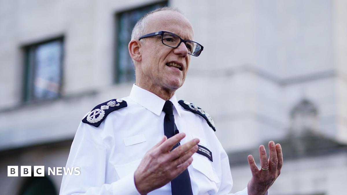 Met Police: Officers handing in Tasers and firearms - Sir Mark Rowley ...