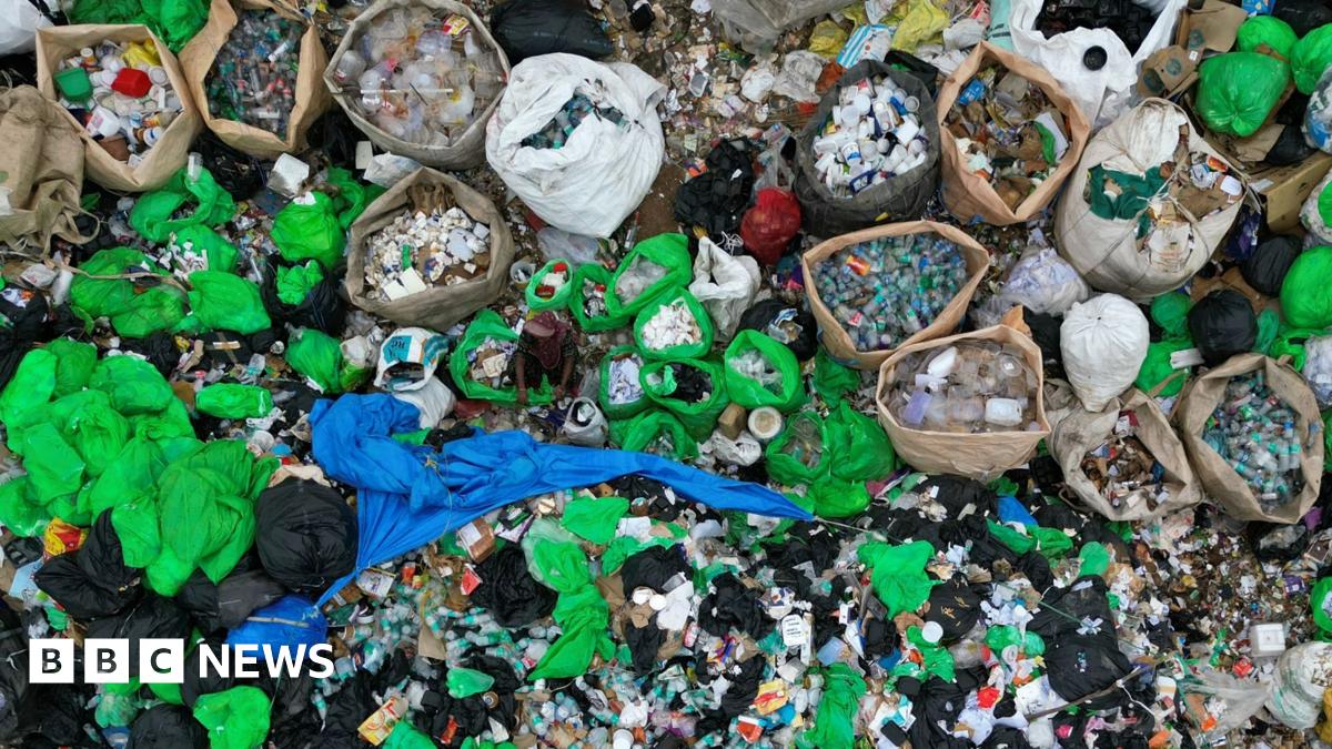 Global plastic talks collapse as oil states rebel - BBC News
