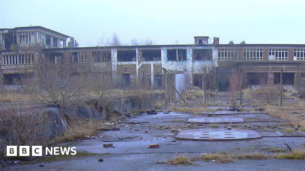 Huncoat Garden Village: Plans for 1,800 homes on colliery site move ...