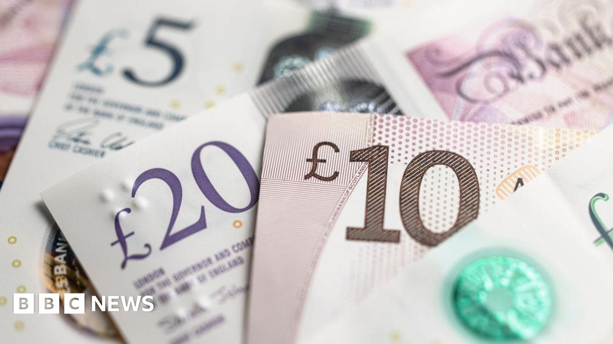 NI budget: Public sector pay deals causing overspends - watchdog - BBC News