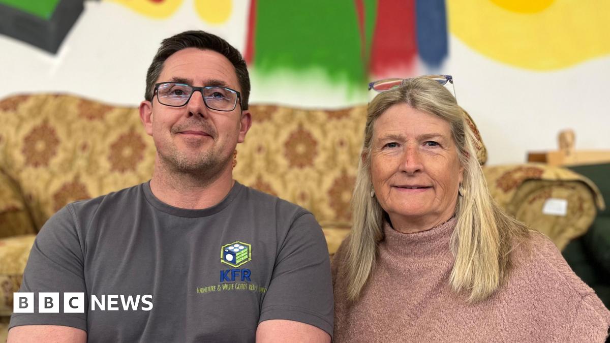 Wiltshire charities partner to offer affordable house clearance - BBC News