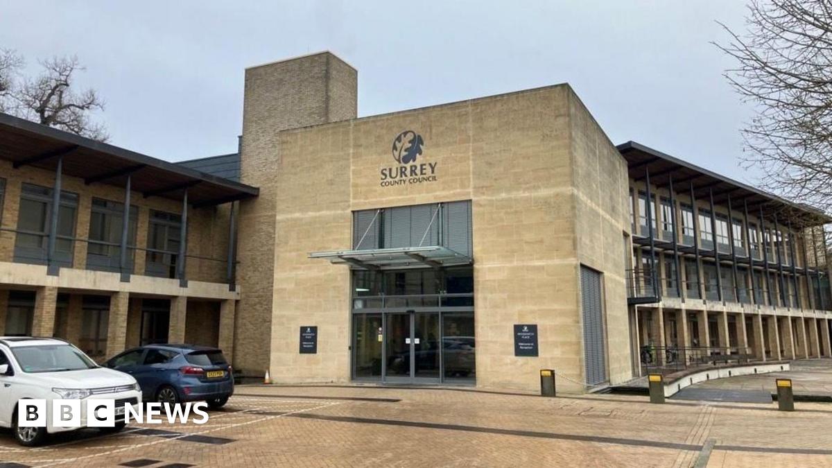 Surrey council asks women and girls for experiences of violence - BBC News