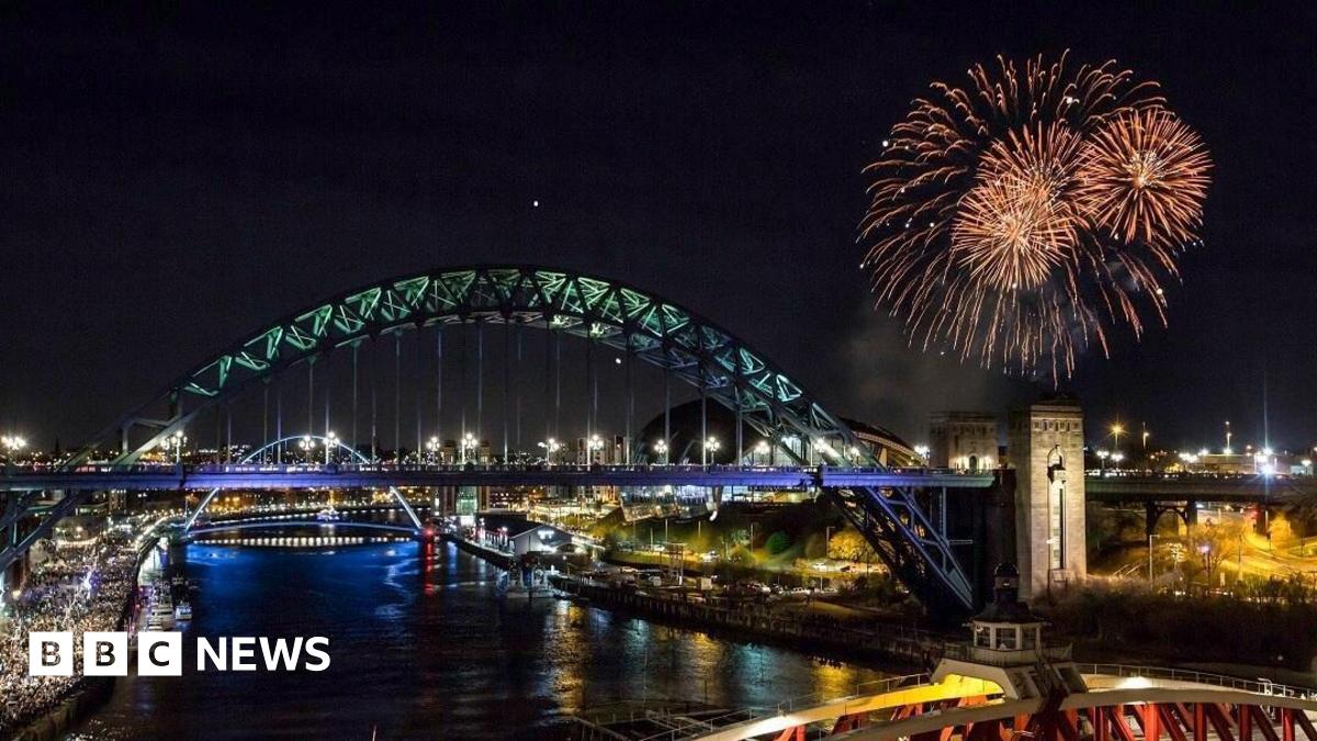 Newcastle New Year's Eve fireworks return after five years - BBC News