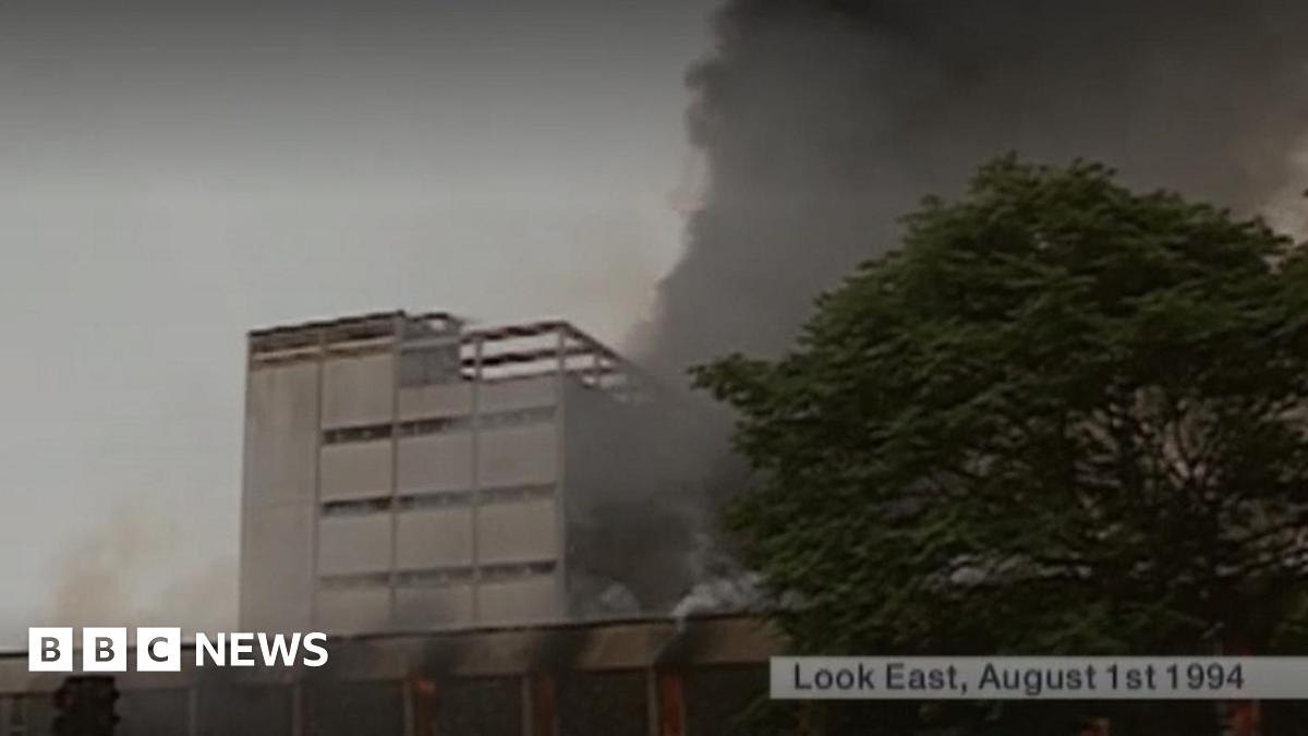 Norwich library fire remembered 30 years on - BBC News