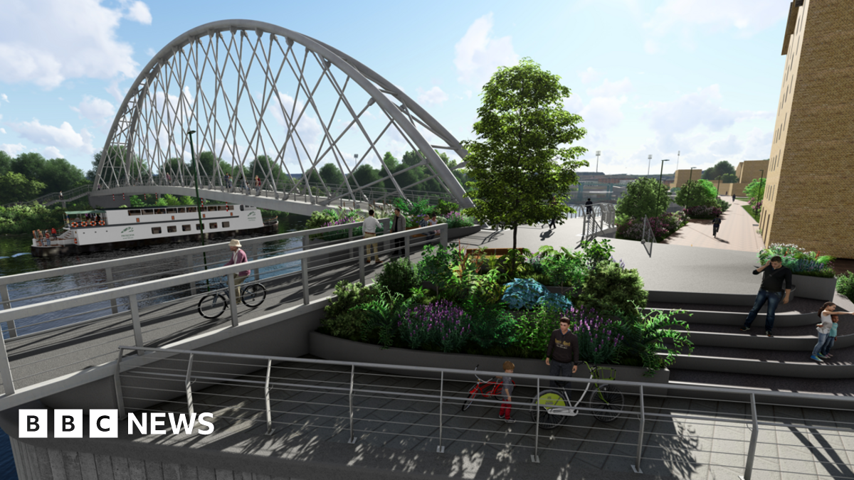 New Nottingham bridge will now not open until 2026, council says - BBC News