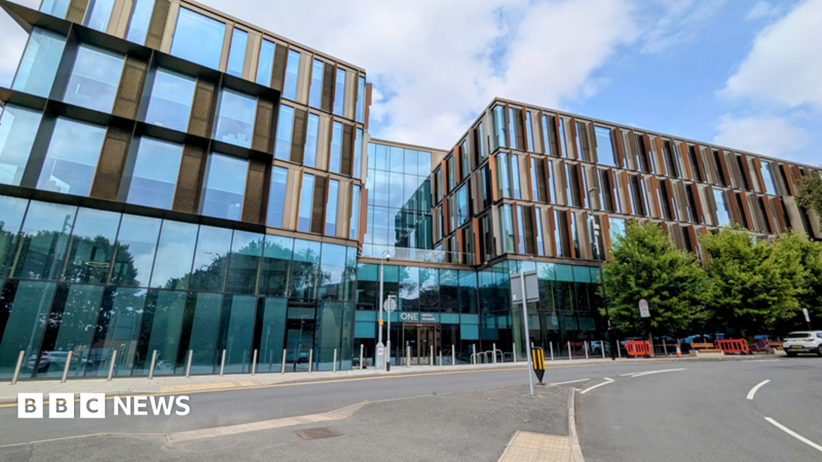 Northampton one-stop council shop aims to be more efficient - BBC News