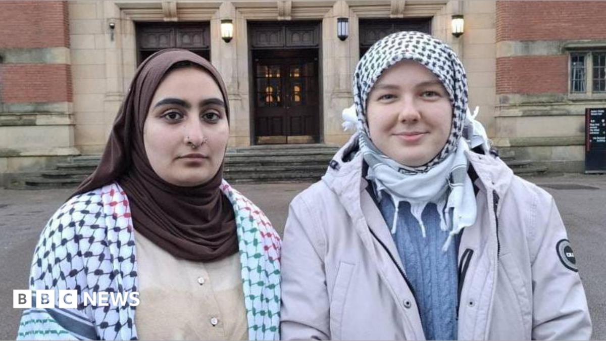 Birmingham protest students feared for university futures - BBC News