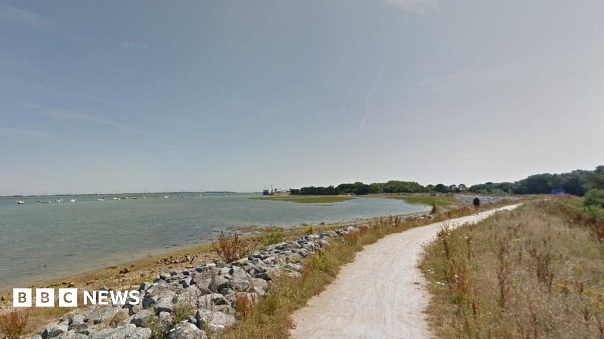 Portsea Island: Thousands of homes at 'immediate risk' of flooding ...