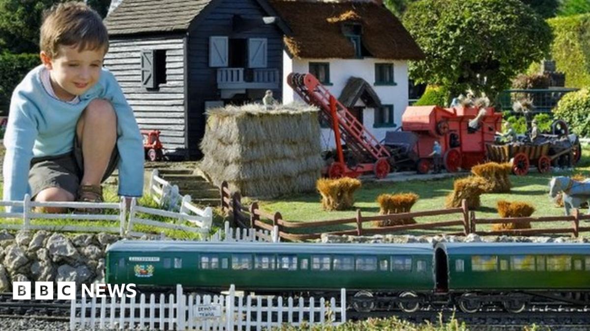 The big joy of small villages - BBC News