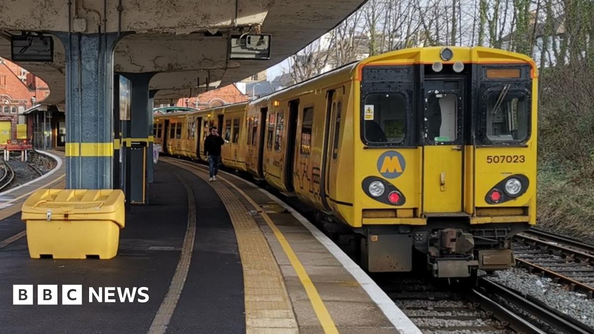 Merseyside's rail services to return to pre-Covid timetable - BBC News