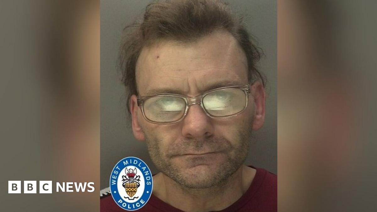 Solihull: Four men jailed for tower block stabbing attack - BBC News