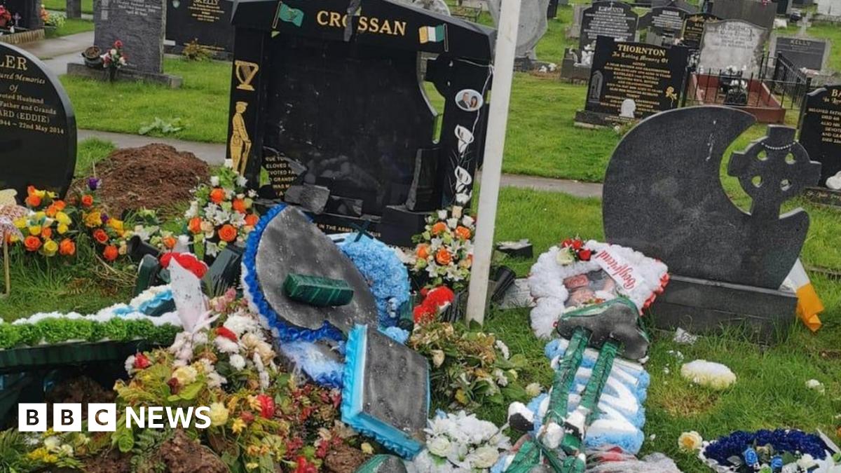 Warren Crossan: Murder victim's Milltown grave vandalised - BBC News