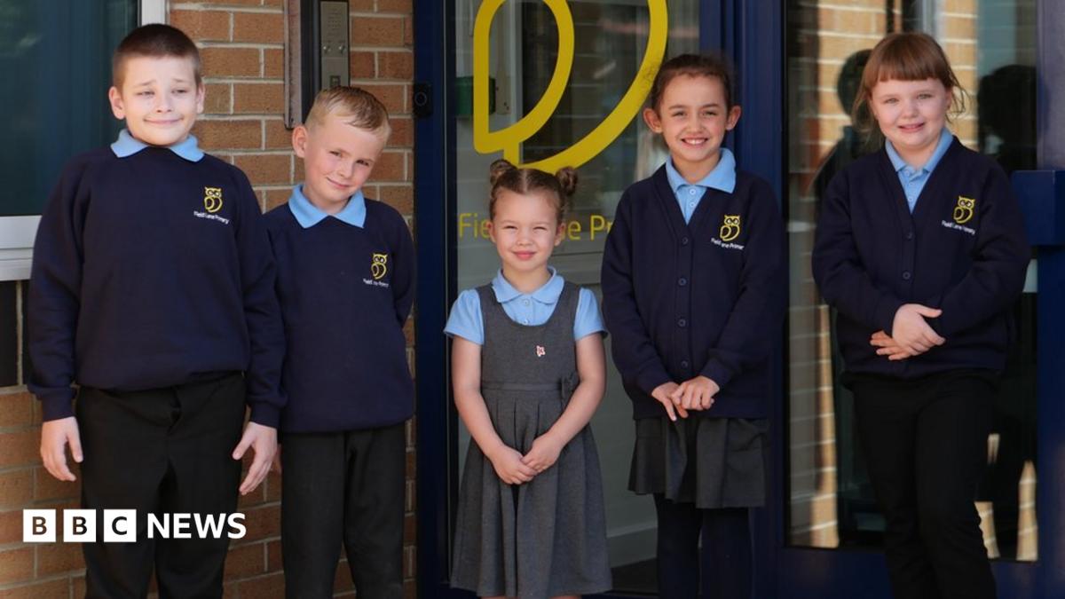 Calderdale school trust Polaris gives pupils free uniforms - BBC News