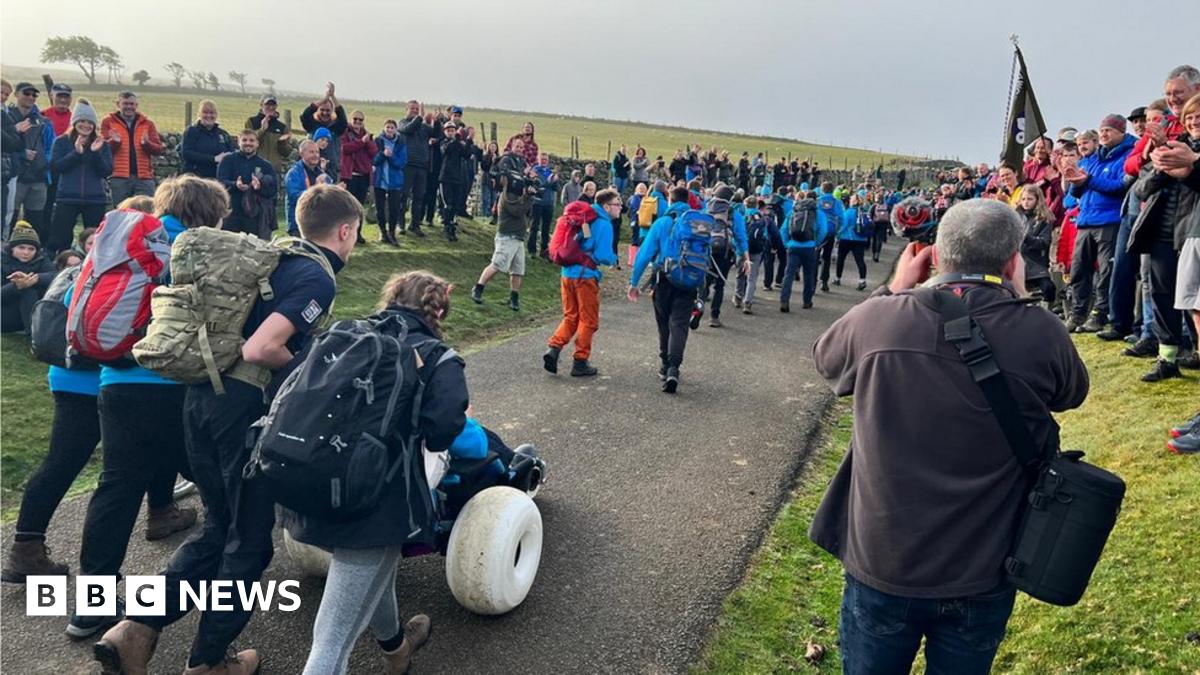 Teams complete 60th staging of Ten Tors on Dartmoor - BBC News