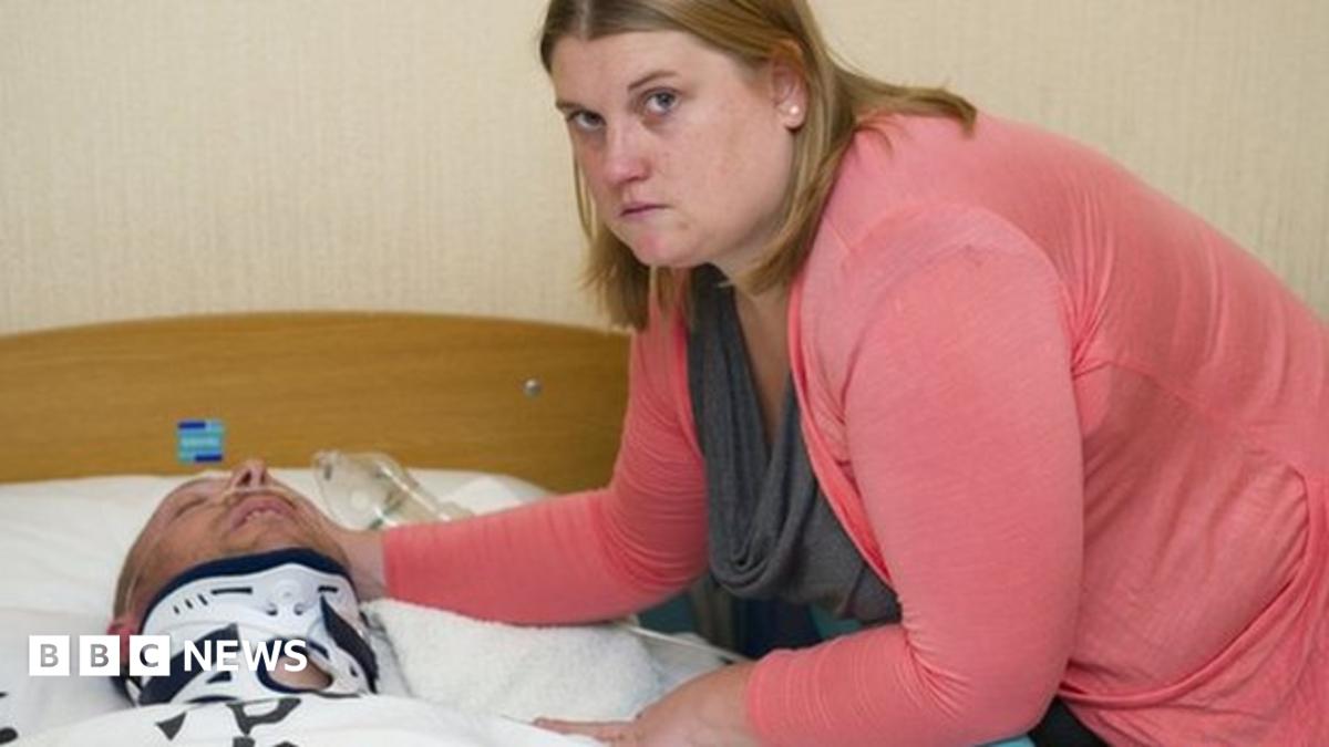 Swansea couple admit lies over husband's fake coma - BBC News