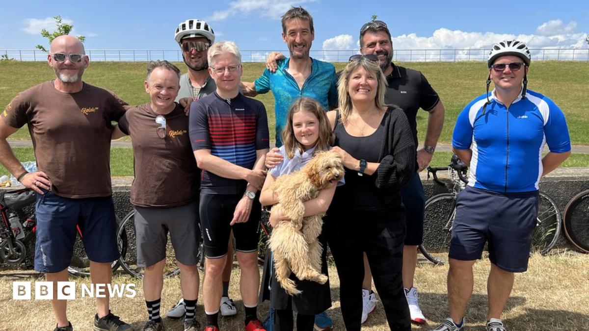 Grieving father joins Rob Walker's charity challenge - BBC News