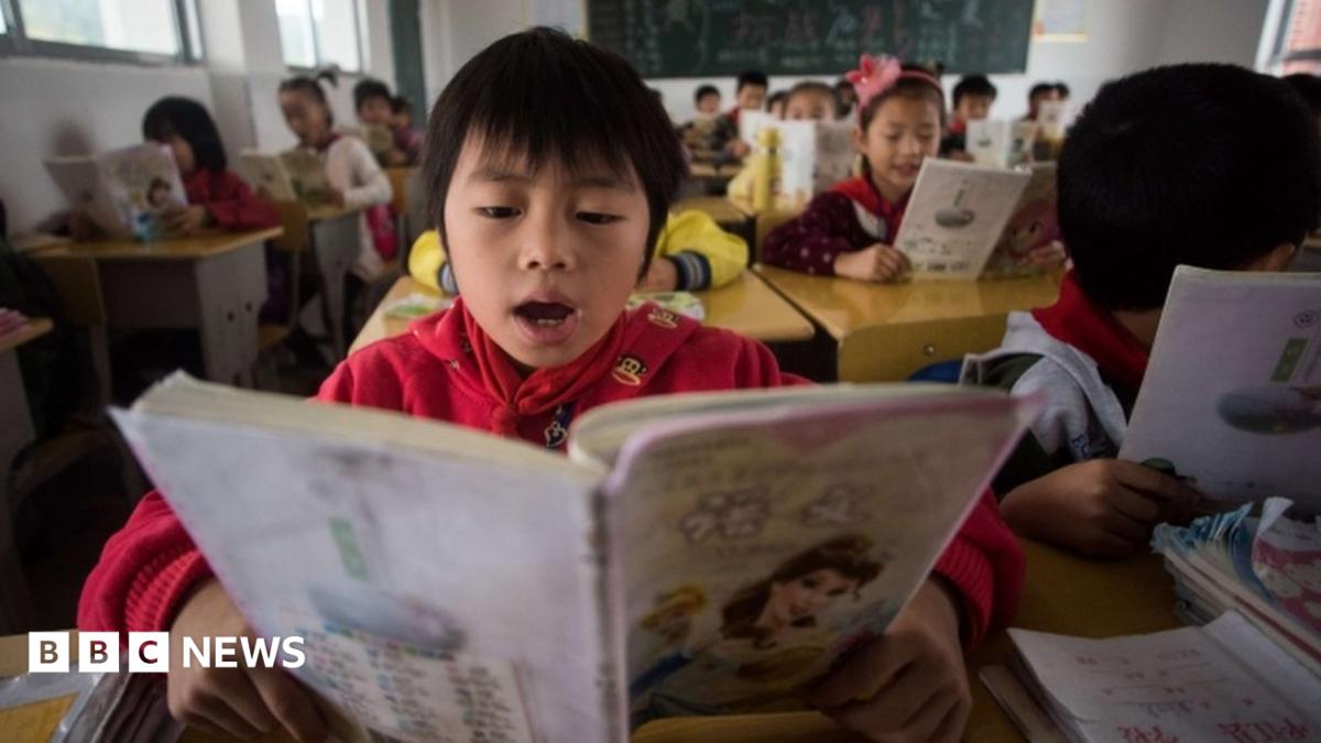 Chinese schools 'robbing young of individuality' - BBC News