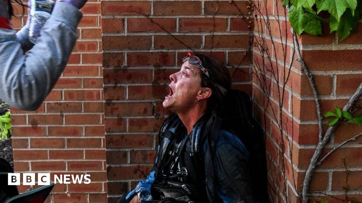 What journalist-haters get wrong - BBC News