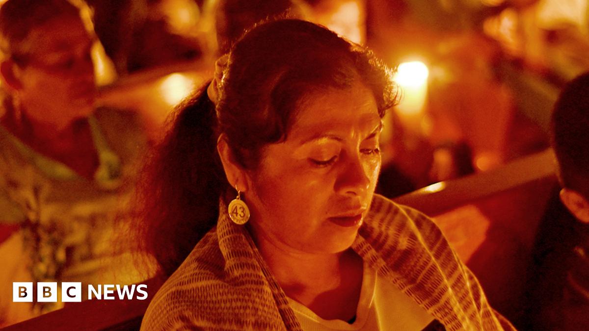 Mexico's missing students: Families to search 'until the last beat of ...