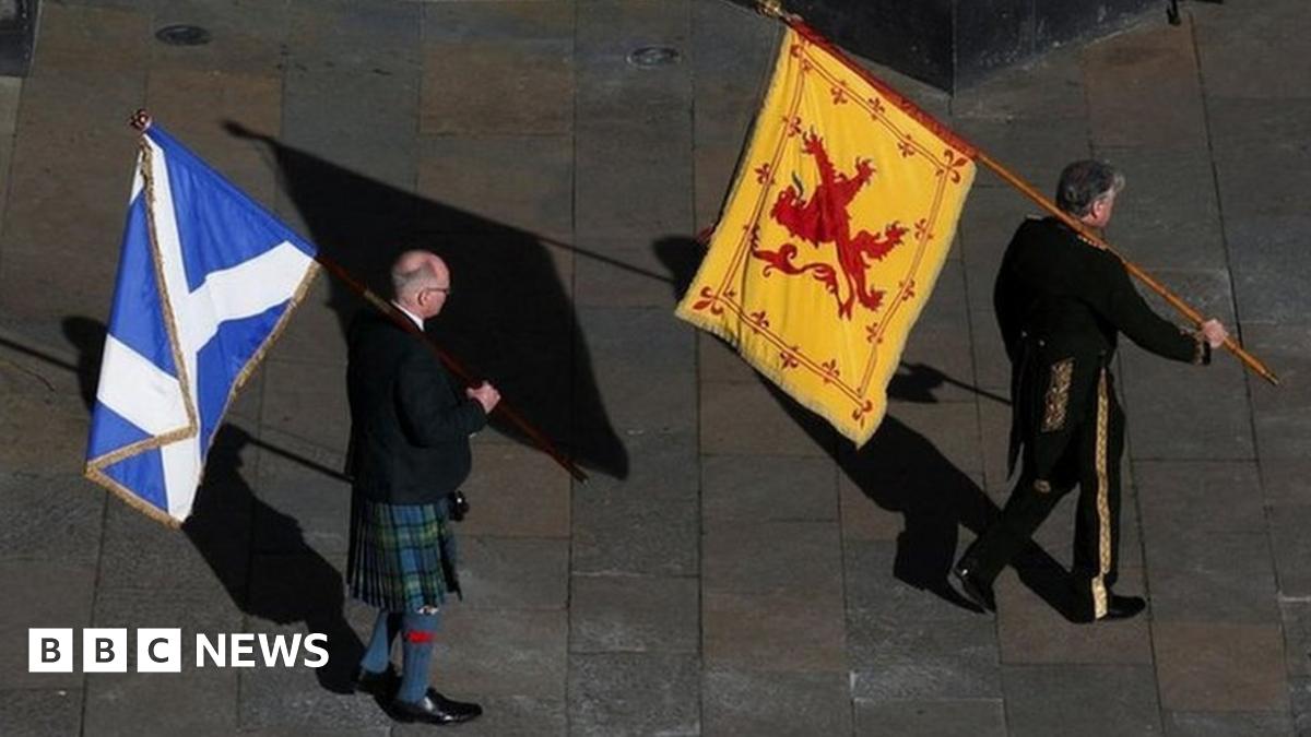 The monarchy's delicate Scottish balancing act - BBC News