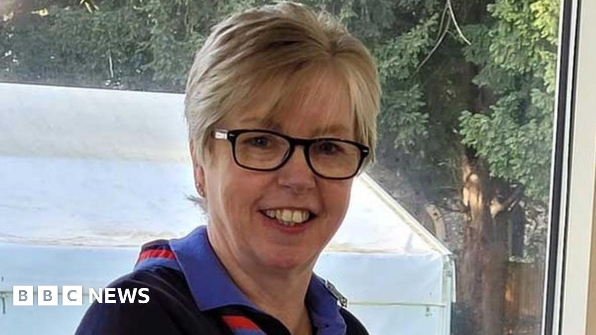 Tracy Foster: Girlguiding Anglia's chief commissioner becomes Chief ...