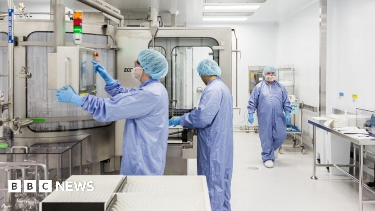 As it happened: Coronavirus updates - US approves remdesivir - BBC News