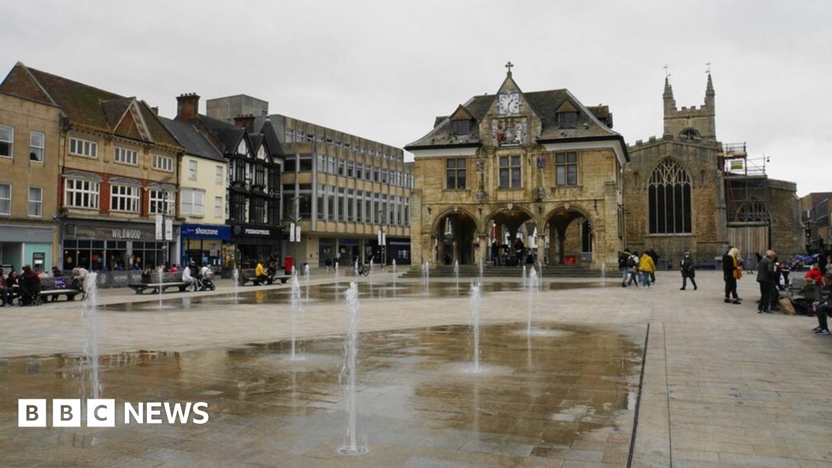Peterborough's fountains to remain switched off after public poll - BBC ...