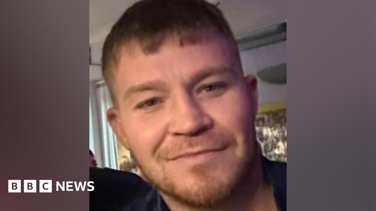 Ben Daly: Fifth arrest in shooting murder inquiry - BBC News