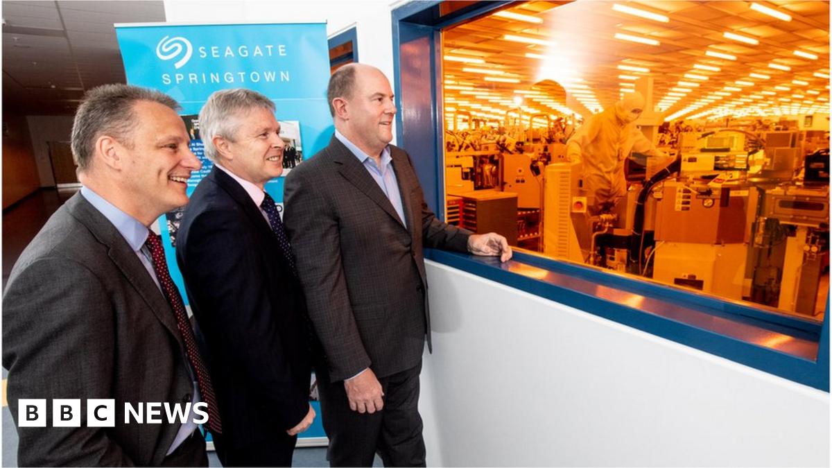Seagate creates 25 new jobs in £47m Derry investment - BBC News
