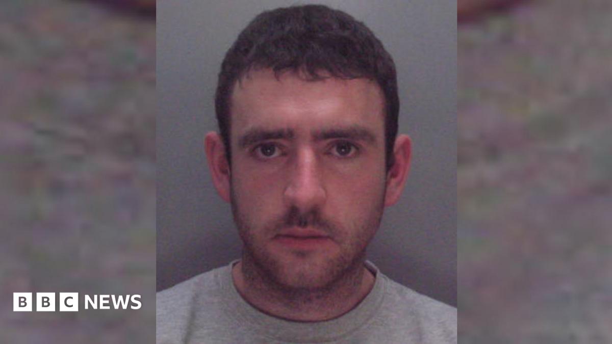 Kieron Roberts jailed for killing outside Bangor nightclub - BBC News