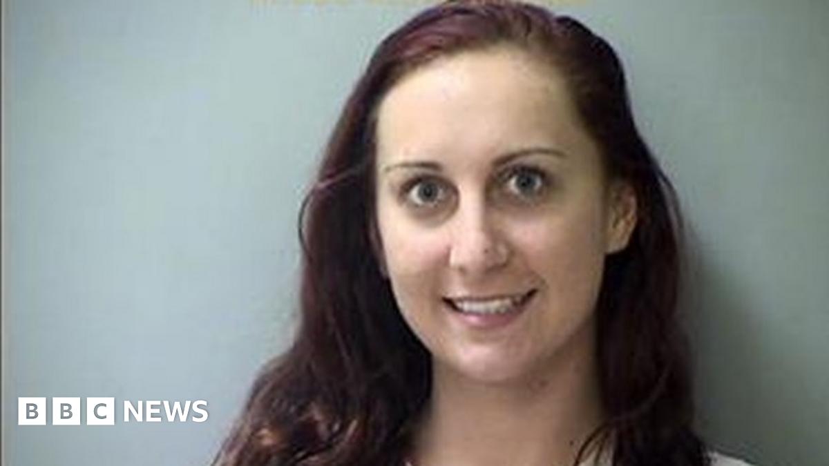 Ohio woman charged with knifepoint rape of male taxi-driver - BBC News