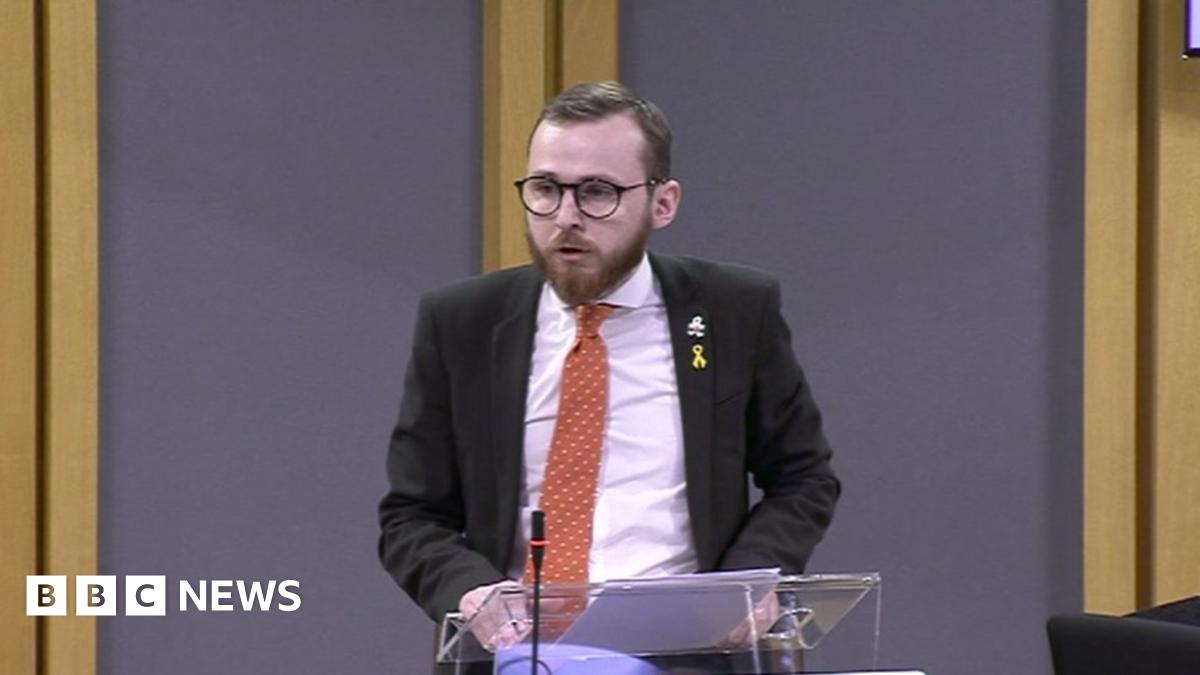 Jack Sargeant speaks on impact of suicide - BBC News