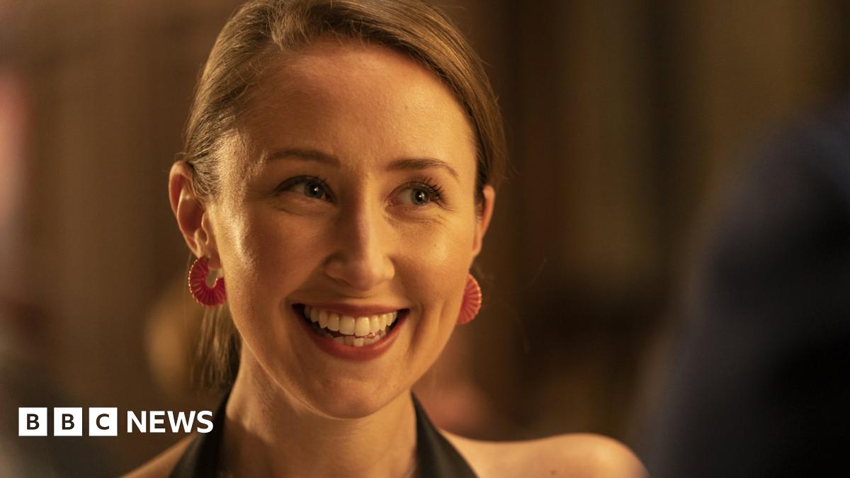 BBC series Chloe: Bristol showcased in psychological drama - BBC News