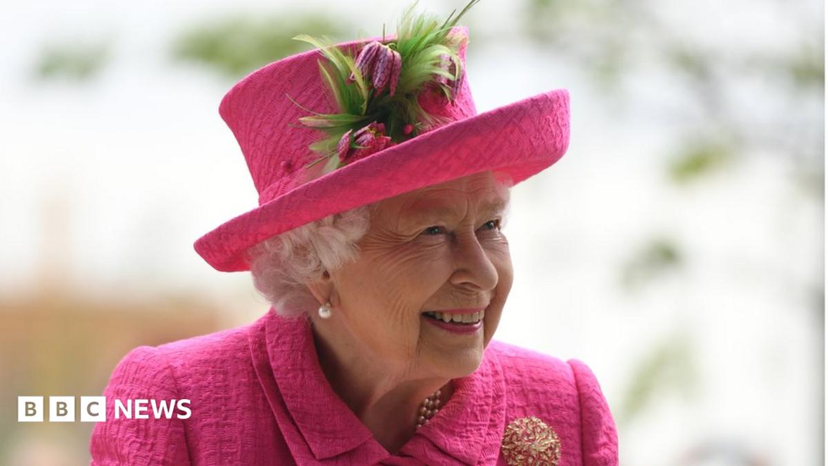 Queen Elizabeth II: Lord-lieutenant leads tributes in Cambridgeshire ...