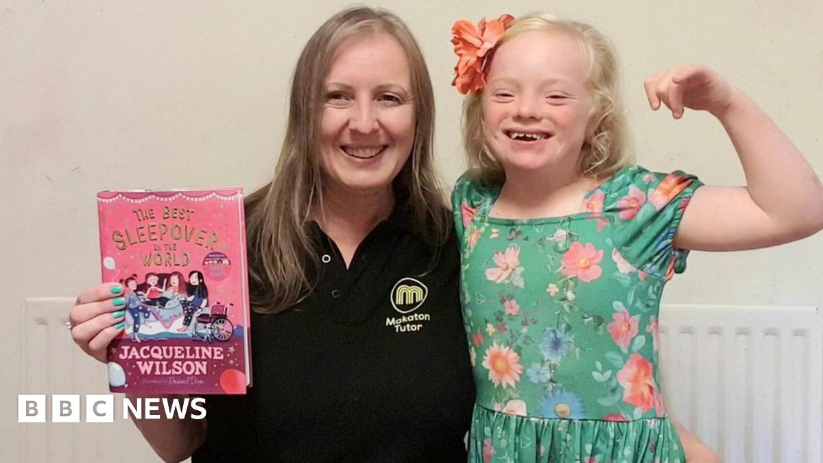 Jacqueline Wilson dedicates book to YouTube Makaton pair - BBC News