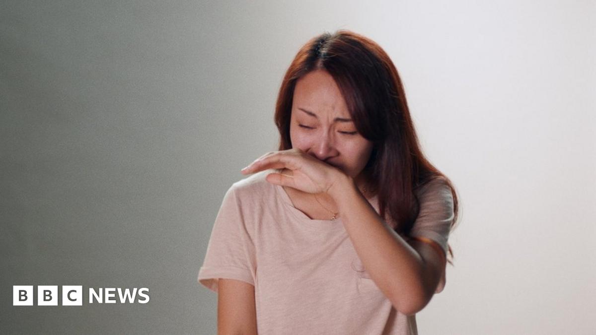 Emotional advert about China's 'leftover women' goes viral - BBC News