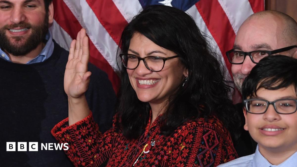 Rashida Tlaib: Congresswoman's Trump profanity sparks furore - BBC News