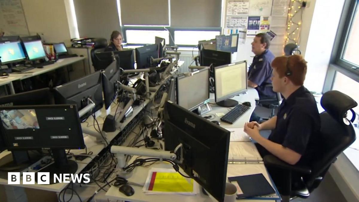 Cornwall fire and rescue critical control room to remain in county - BBC News